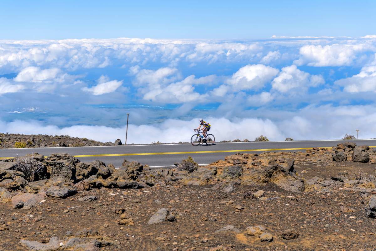 How to Pick Between Guided vs. Self-Guided Bike Tours on Maui?